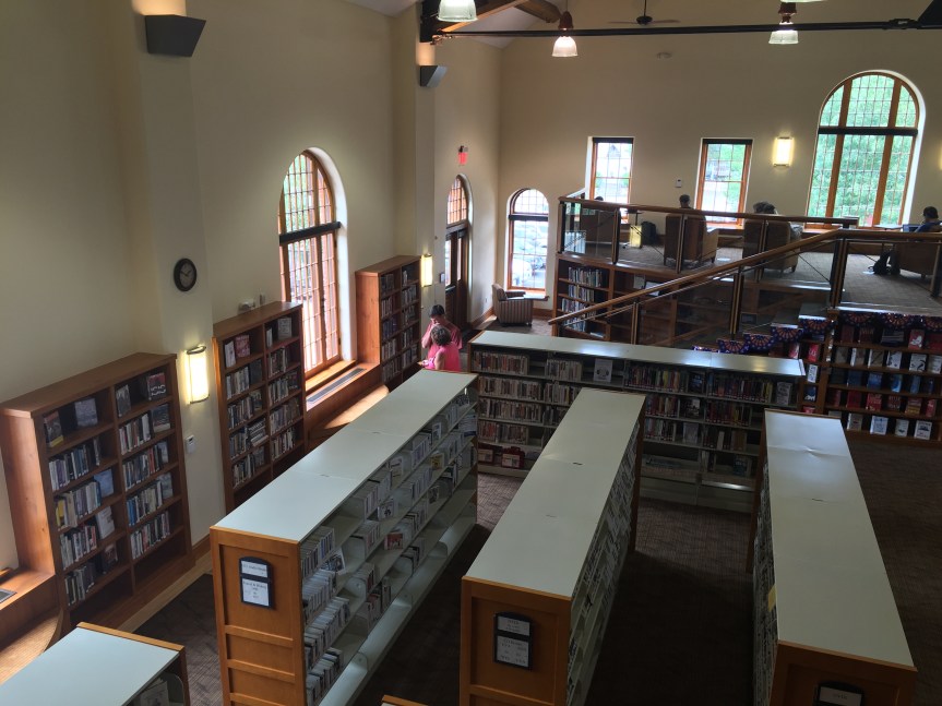 My 5 Favorite Libraries – The Well-Traveled Fridge